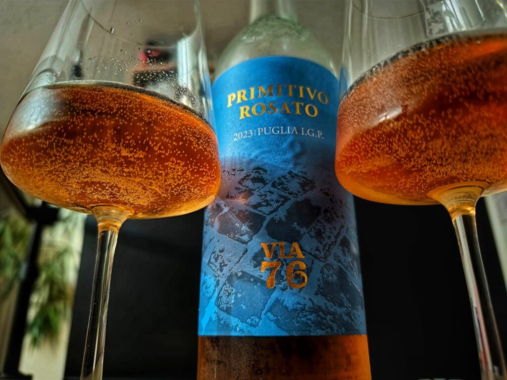 VIA 76, Primitivo Rosato 2023: Ein Spritziger Sommertraum aus Apulien ...